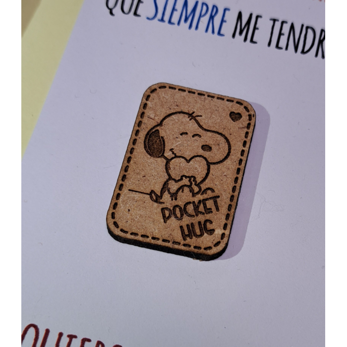 POCKET HUG - SNOOPY